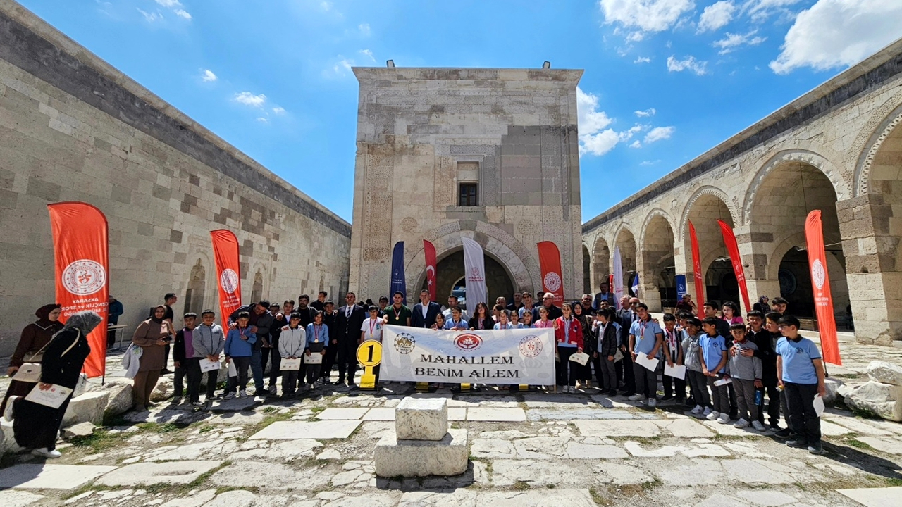 Sultanhanı’nda "Mahallem Benim Ailem" Etkinliğiyle Aile Bağları ...